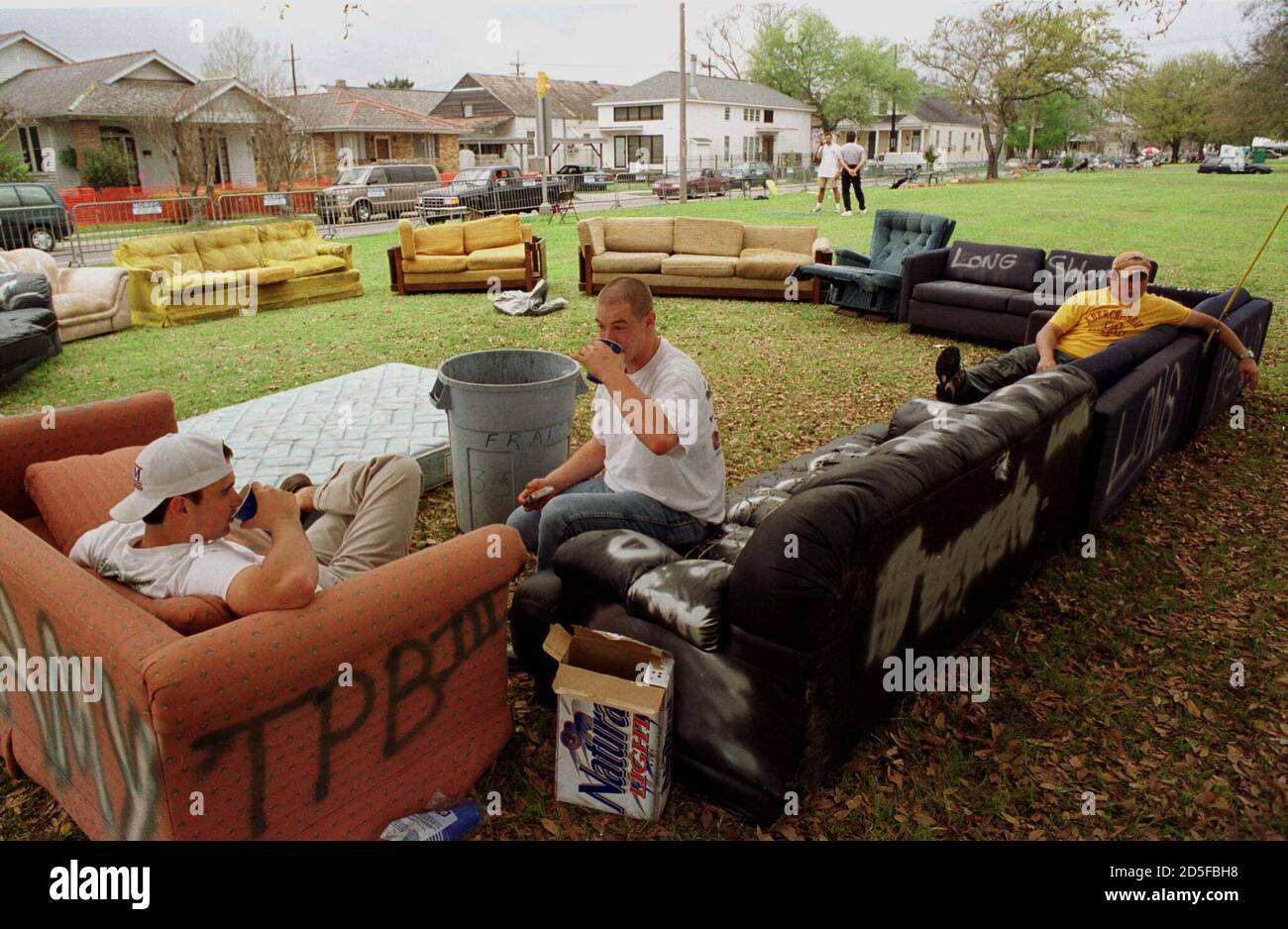 Neutral ground new orleans hi-res stock photography and images - Alamy