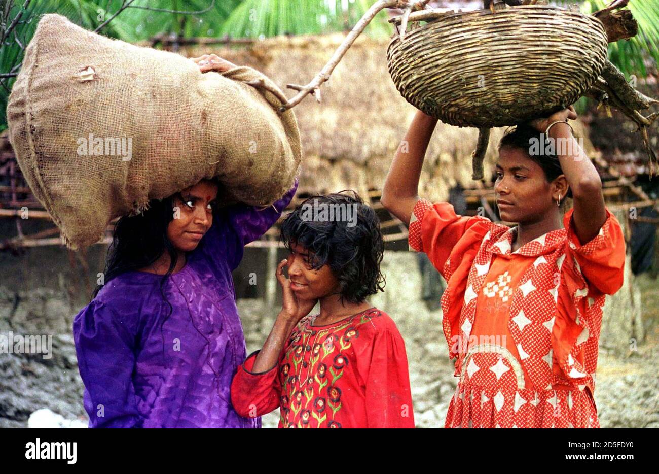 Pathar pratima hi-res stock photography and images - Alamy