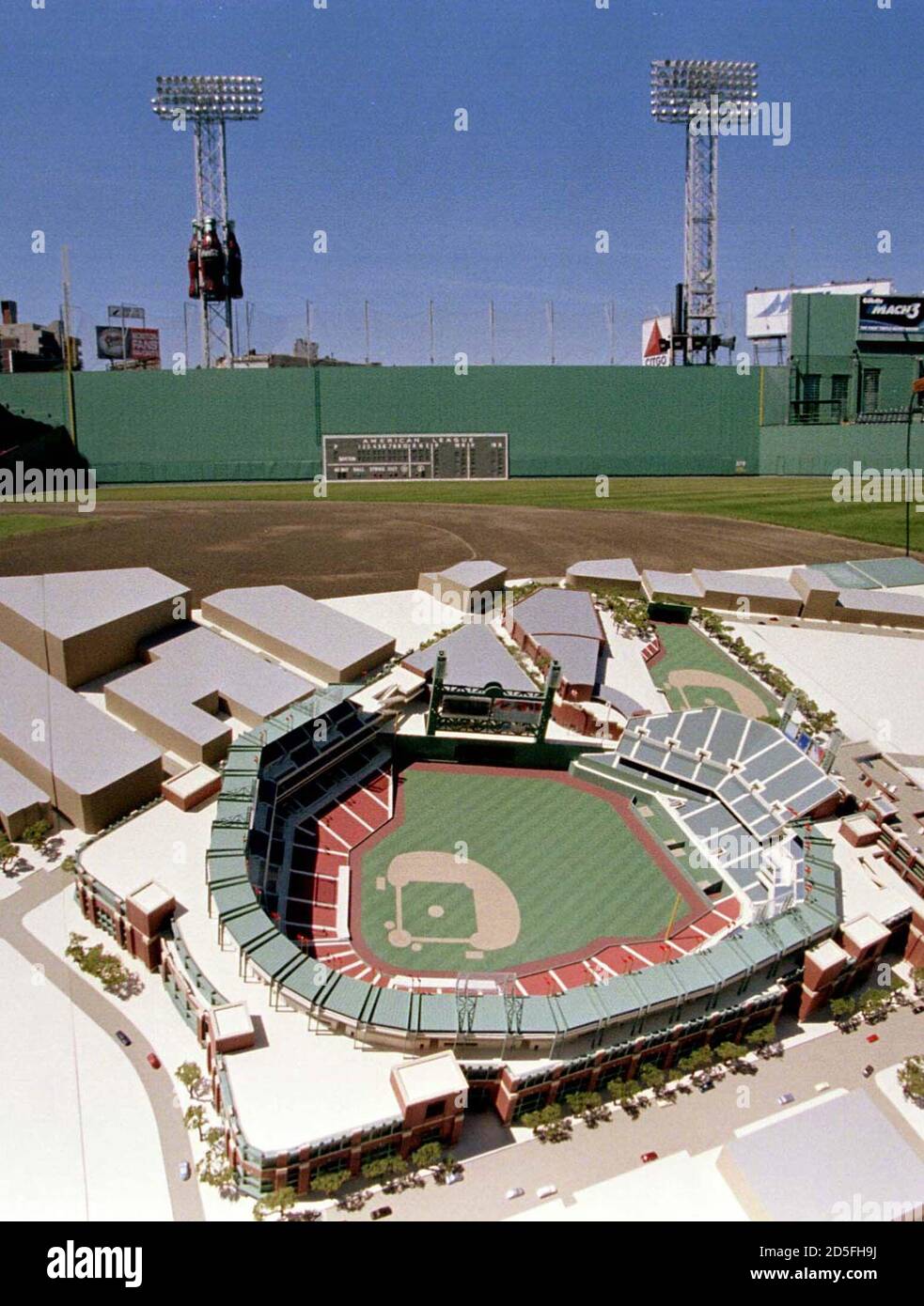 Fenway left field wall hi-res stock photography and images - Alamy
