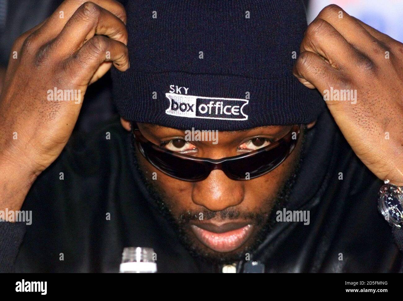 British heavyweight boxer julius francis hi-res stock photography and ...