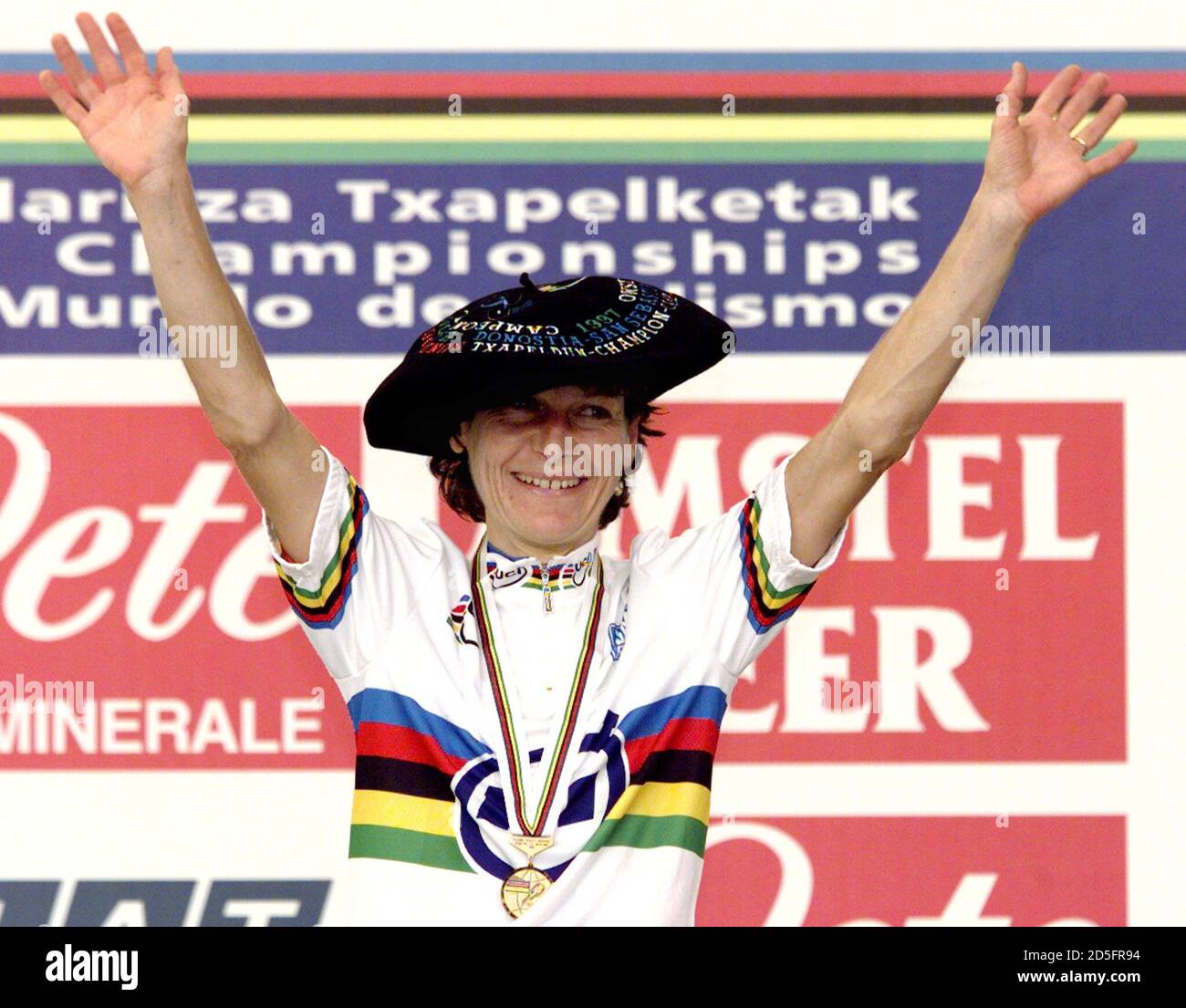 Basque typical sport hi-res stock photography and images - Alamy