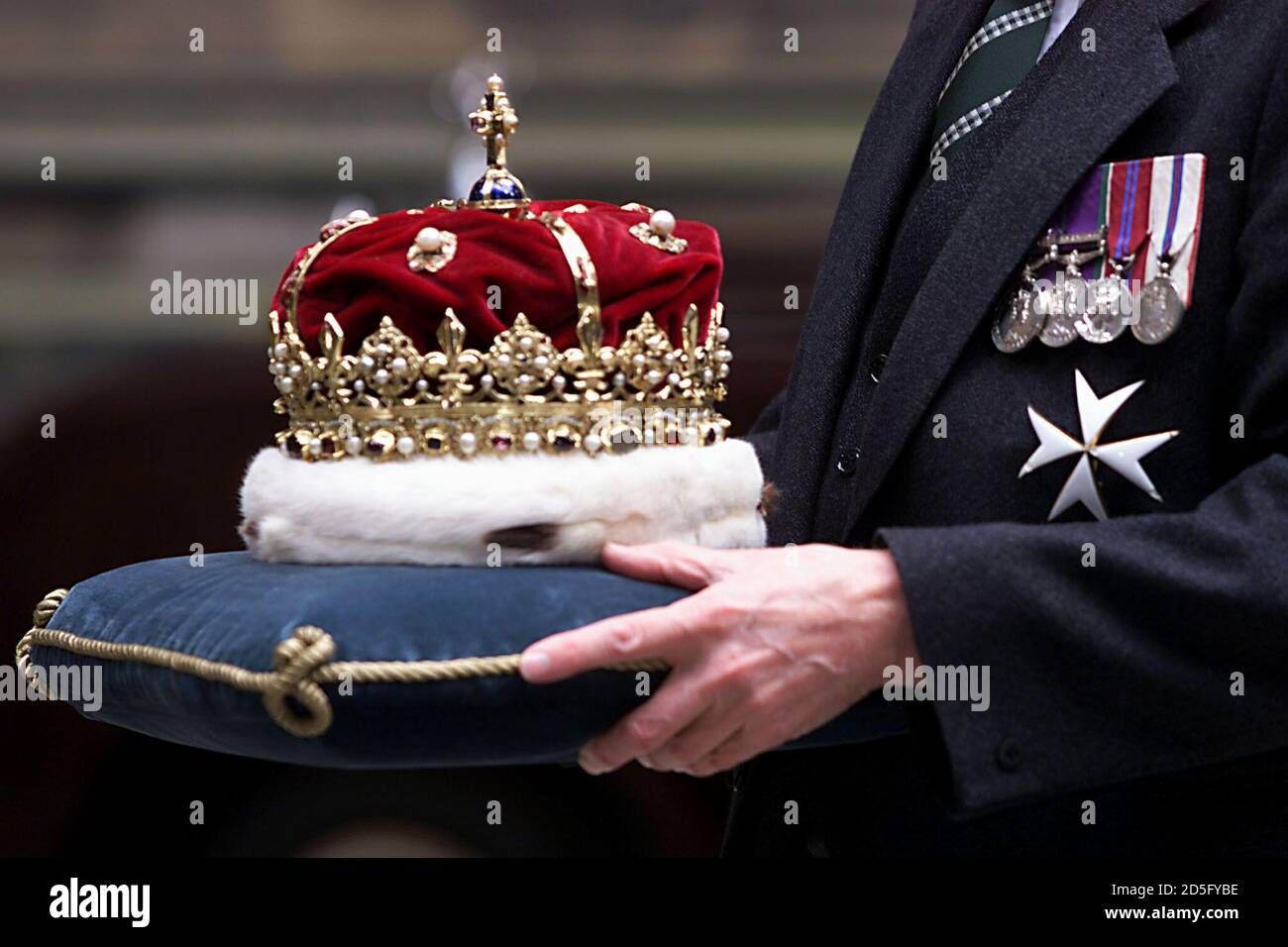 James douglas hamilton hi-res stock photography and images - Alamy