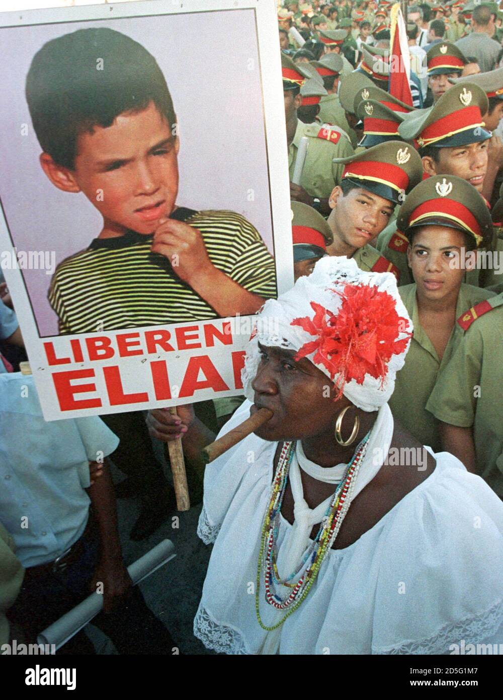 Cuban immigrants boat hi-res stock photography and images - Alamy