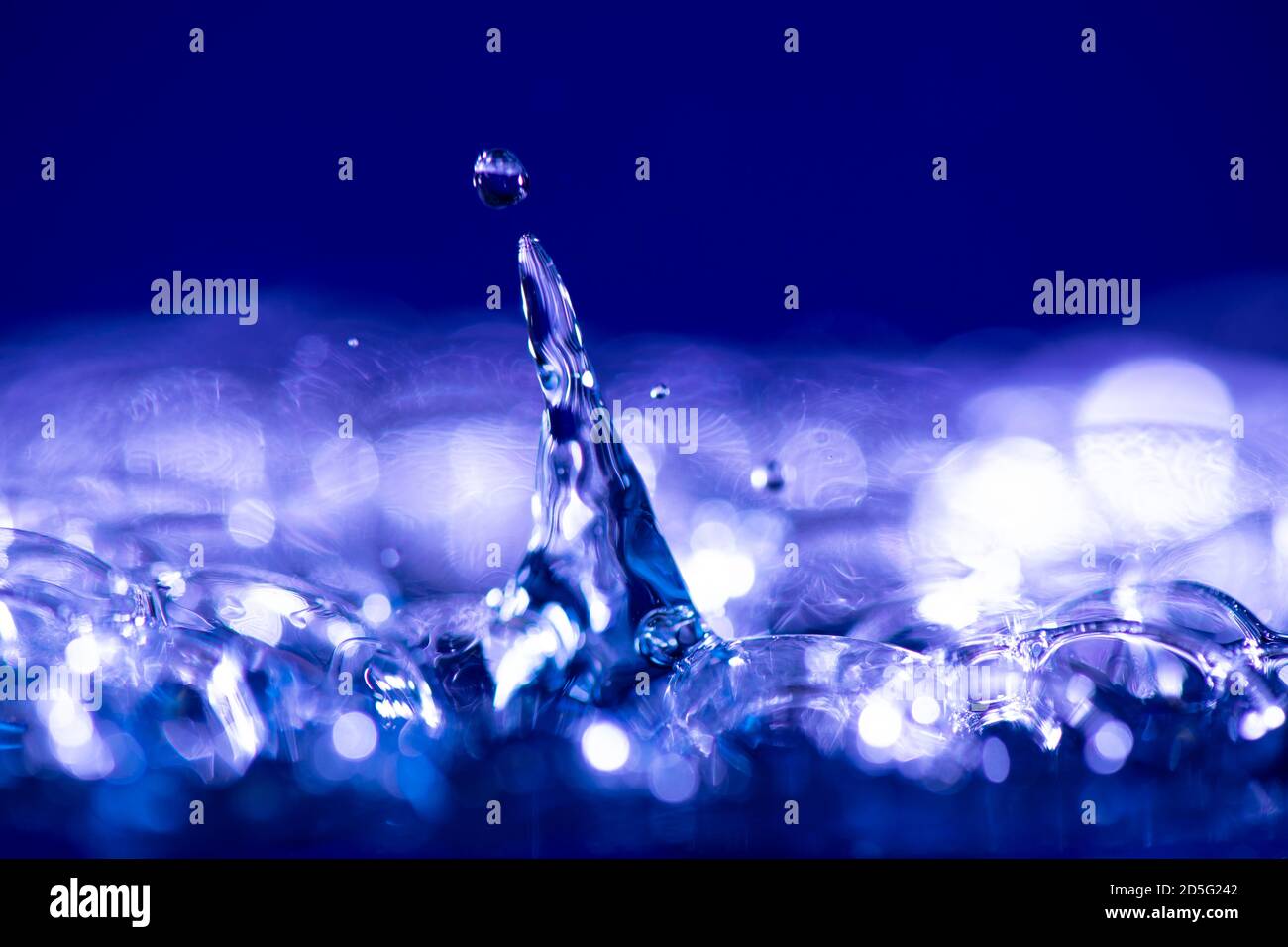 Water Droplets Splash Water Sculptures Stock Photo - Alamy