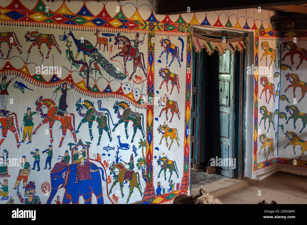Rathwa Tribe’s Pithora Painting, Panchmahal district, Gujarat , India ...