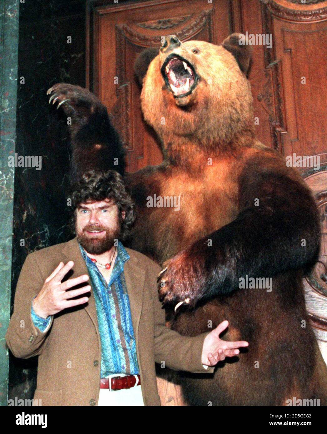 Not ape hi-res stock photography and images - Alamy