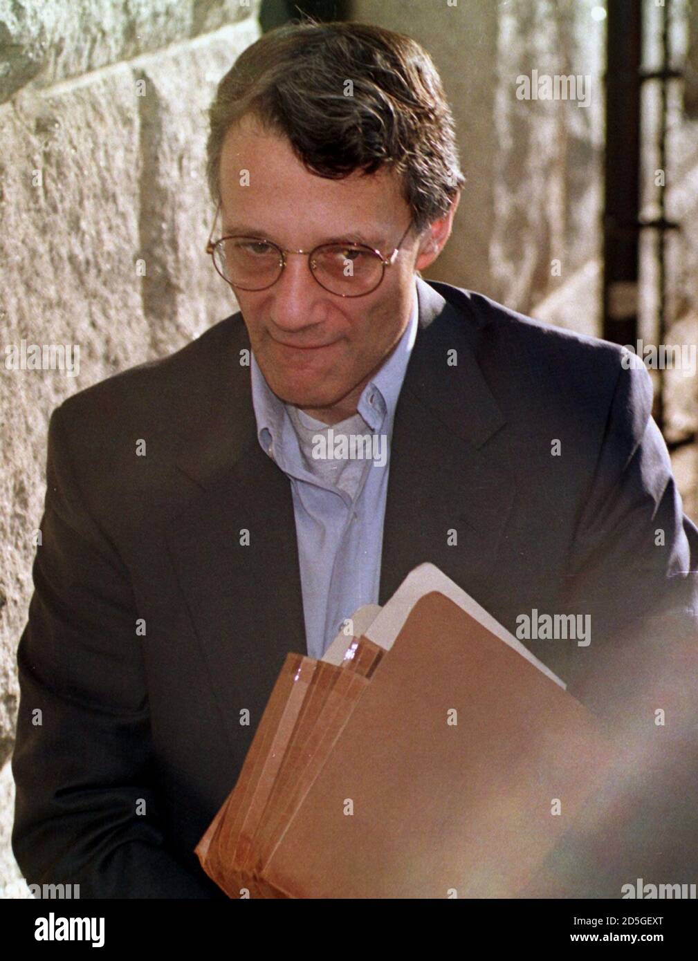 1996 murder hi-res stock photography and images - Alamy