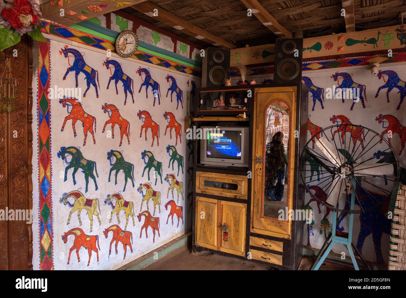 Rathwa Tribe’s Pithora Painting, Panchmahal district, Gujarat , India ...