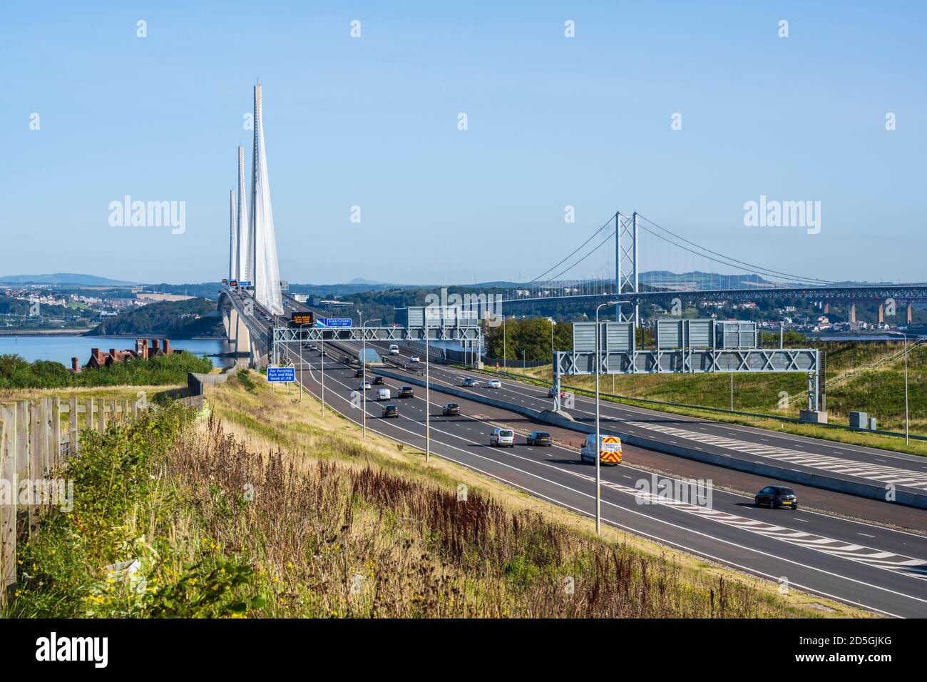 Approach road hi-res stock photography and images - Alamy