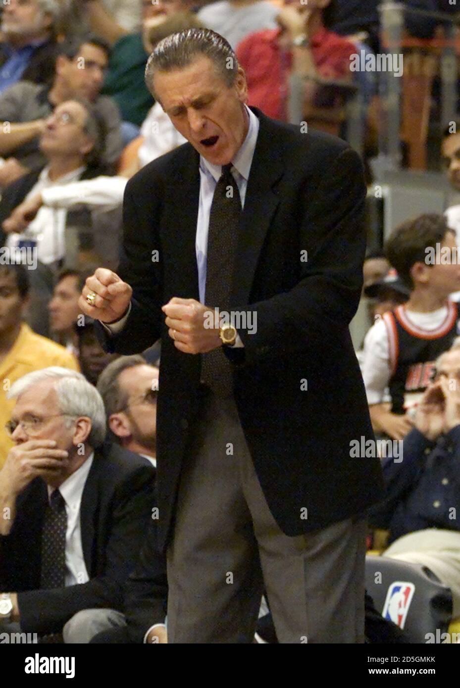 Pat riley knicks hi-res stock photography and images - Alamy