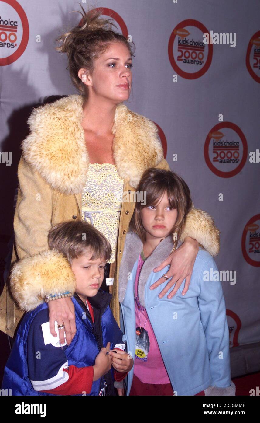 Children favorite food chain hi-res stock photography and images - Alamy