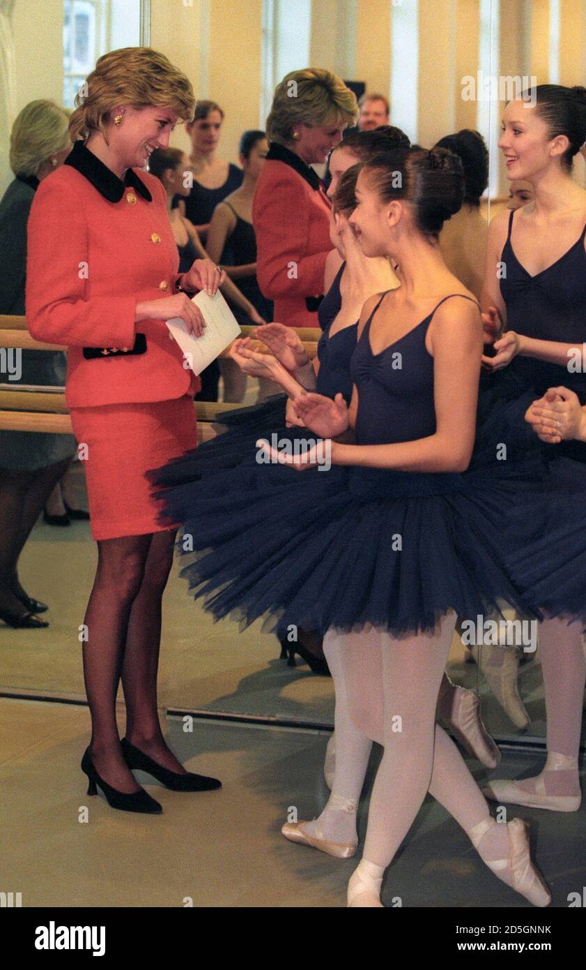 Royal ballet princess diana hi-res stock photography and images - Alamy