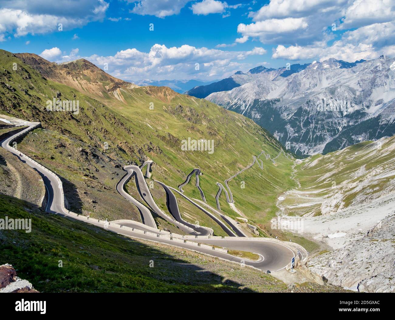 Italy, Stelvio National Park. Famous road to Stelvio Pass in Ortler ...