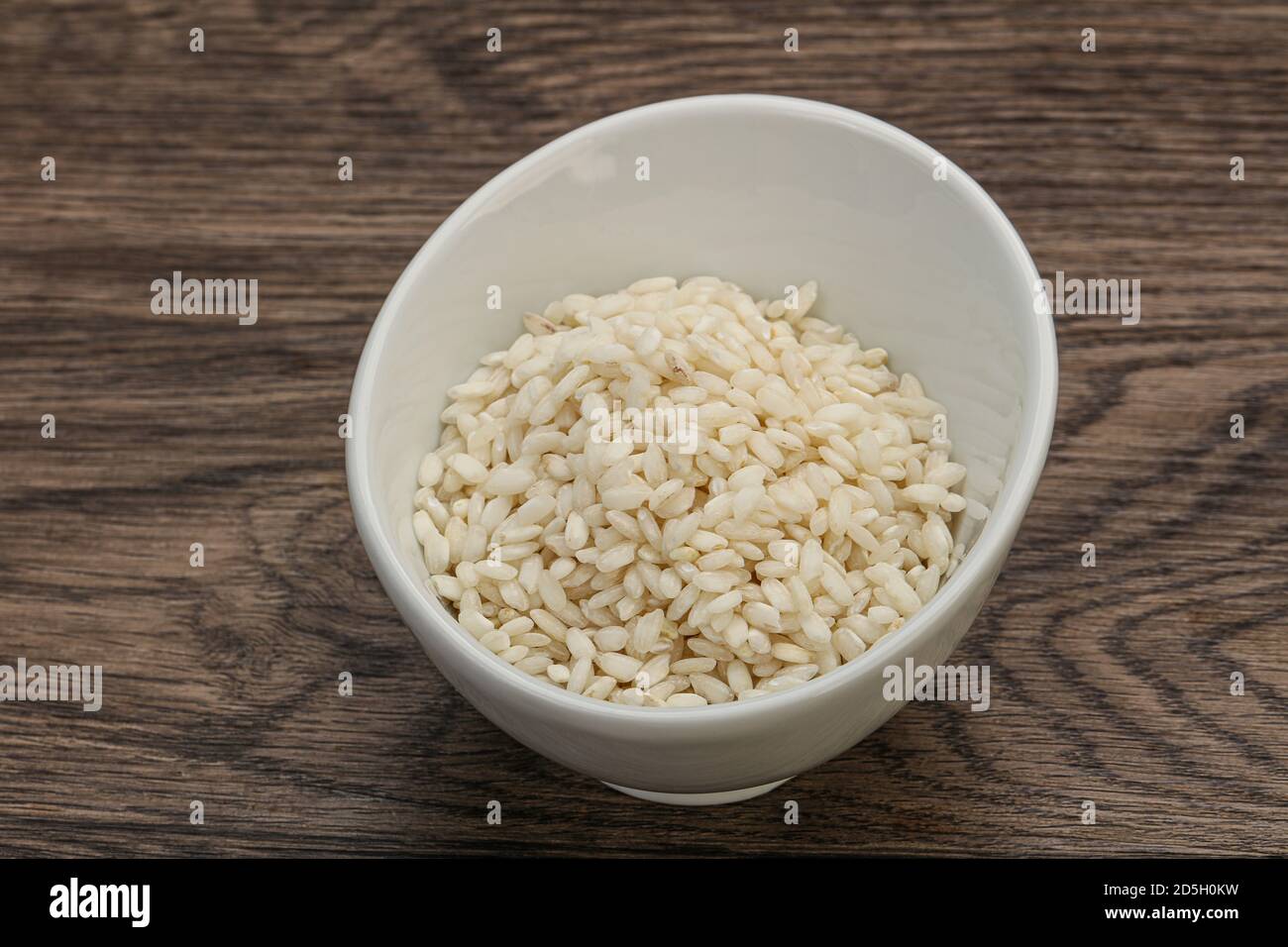Raw Italian arborio rice for Risotto Stock Photo - Alamy
