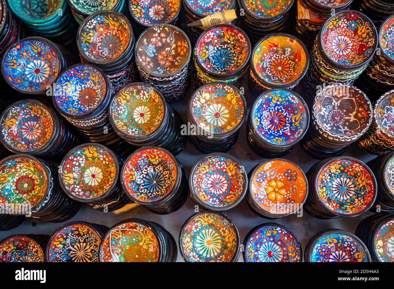 Colorful ceramic art collection hi-res stock photography and images - Alamy