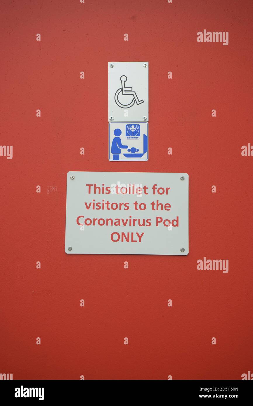 NHS Coronavirus pod at St. Thomas' hospital in London, England, UK ...