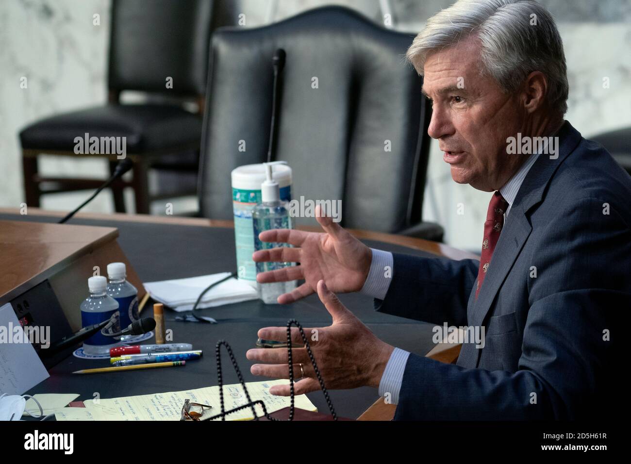 Sheldon reynolds hi-res stock photography and images - Alamy