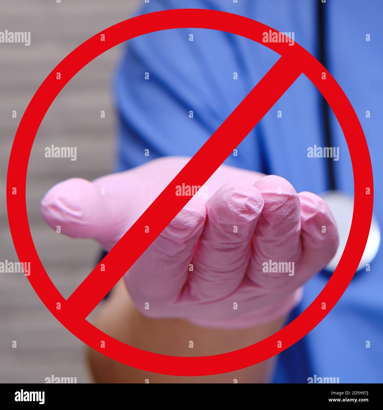 Doctor no money hi-res stock photography and images - Alamy