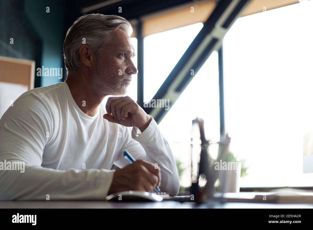 Professional Desk High Resolution Stock Photography and Images - Alamy