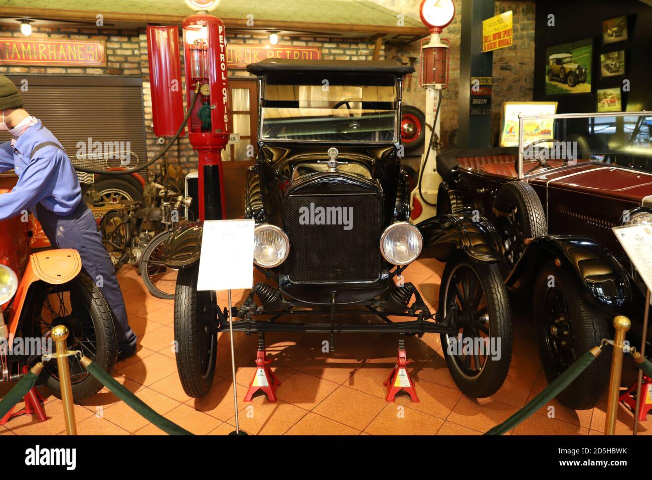 ISTANBUL, TURKEY - SEPTEMBER 20, 2020: 1918 Ford Model T display in ...