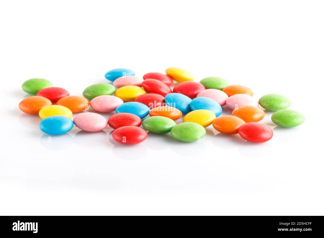 Colorful multicolored chocolate candy dragees isolated on white ...