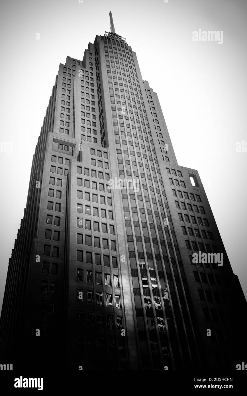 NBC Tower, Chicago, Illinois in Black and White Stock Photo - Alamy