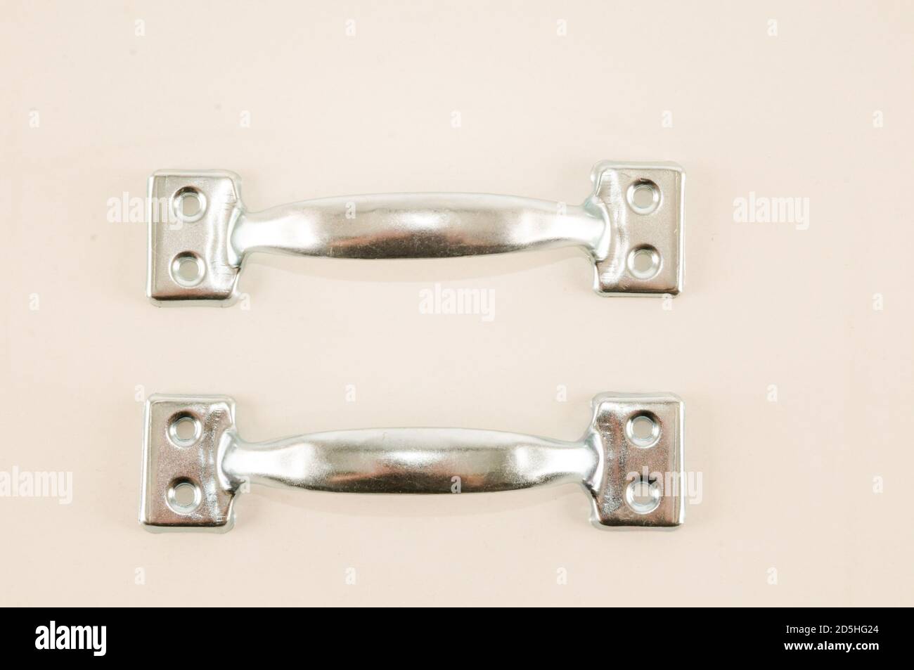 Matal handle hi-res stock photography and images - Alamy