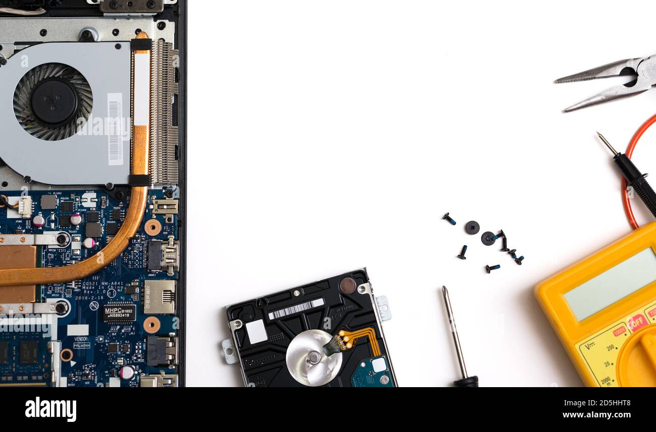 Laptop repair hi-res stock photography and images - Alamy