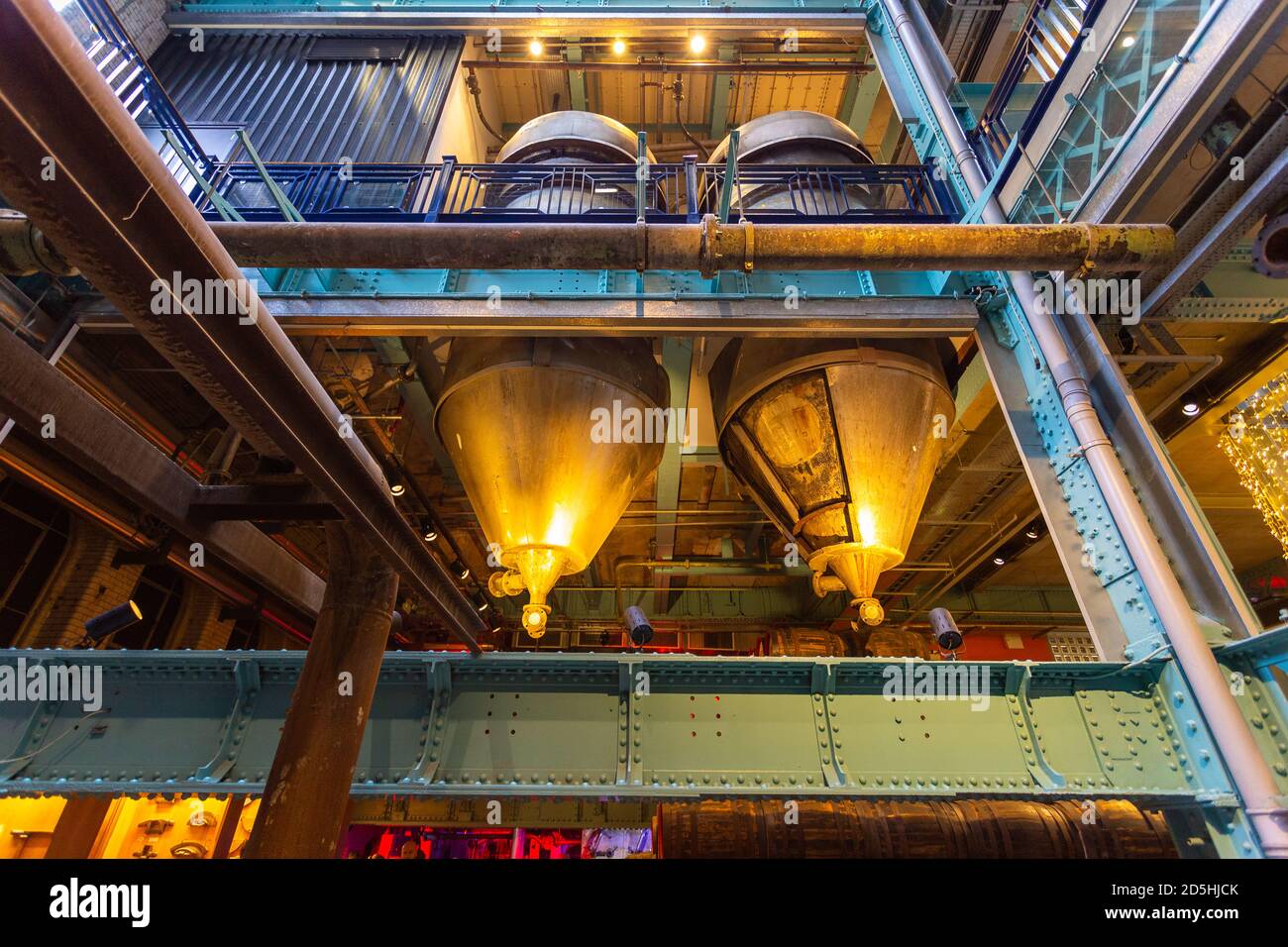 Inside guinness brewery hi-res stock photography and images - Alamy