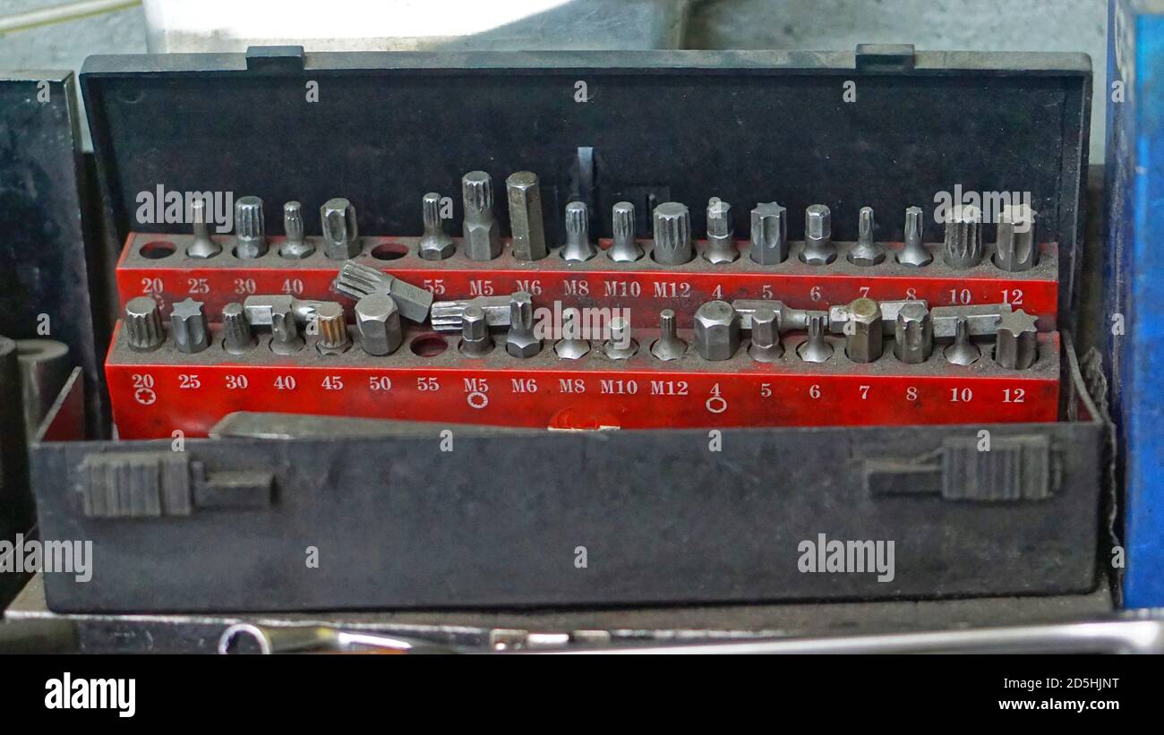 Socket set in tool box hi-res stock photography and images - Alamy