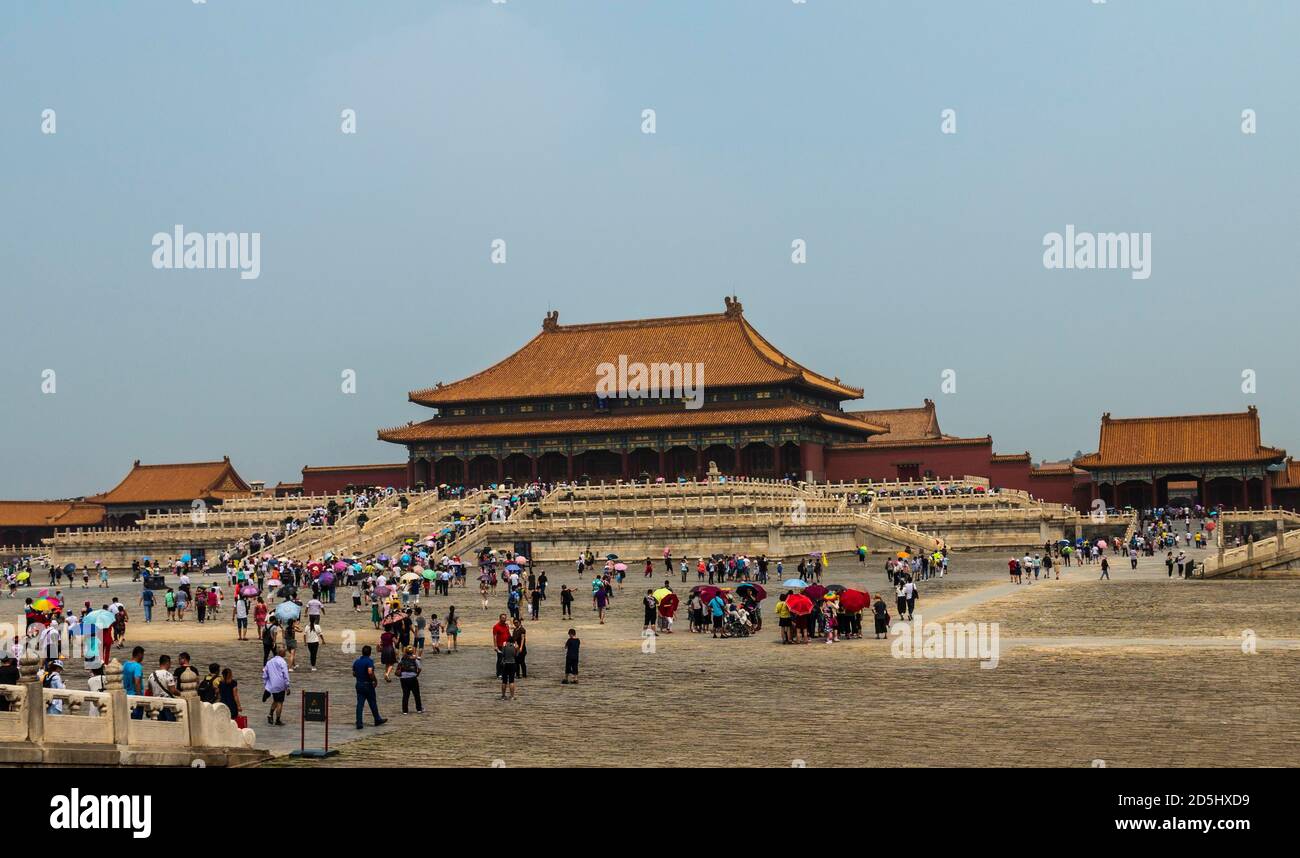 Chinese imperial palace ming dynasty beijing hi-res stock photography ...