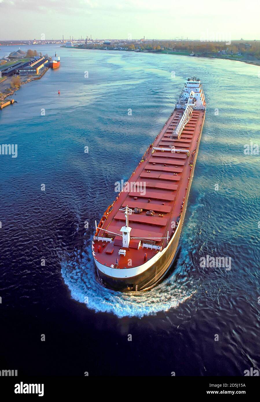 Lake freighter hi-res stock photography and images - Alamy