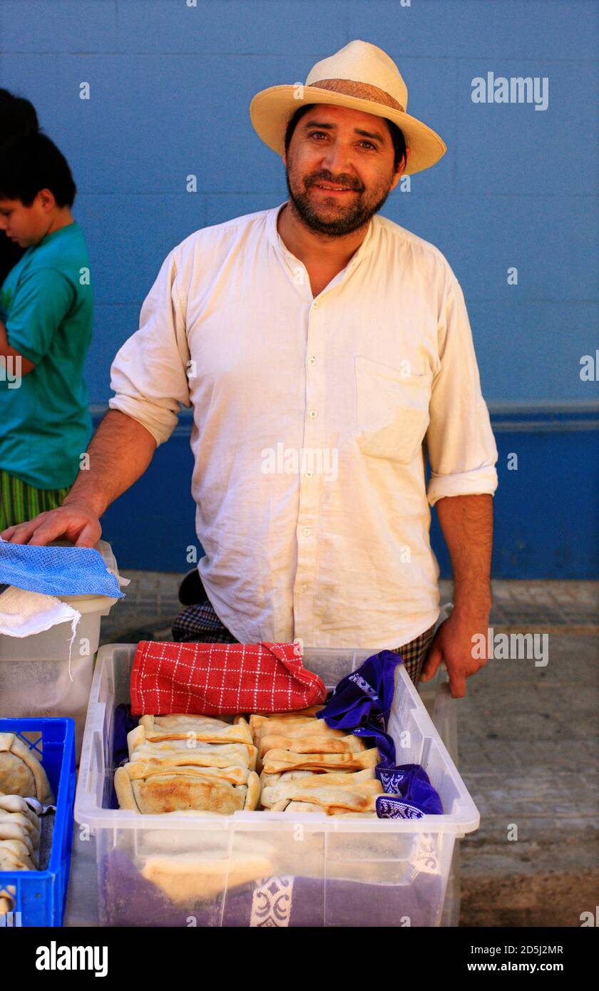 Empanada stand stall vendor hi-res stock photography and images - Alamy