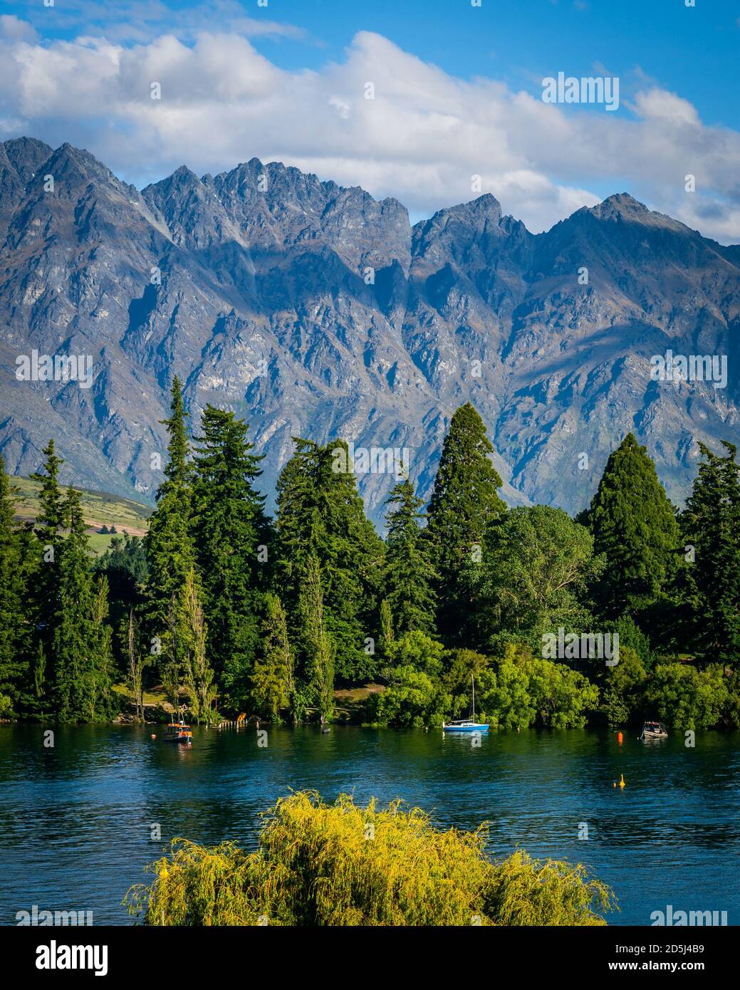 Te Anau Adventures - Fabian Andriessen Stock Photo - Alamy