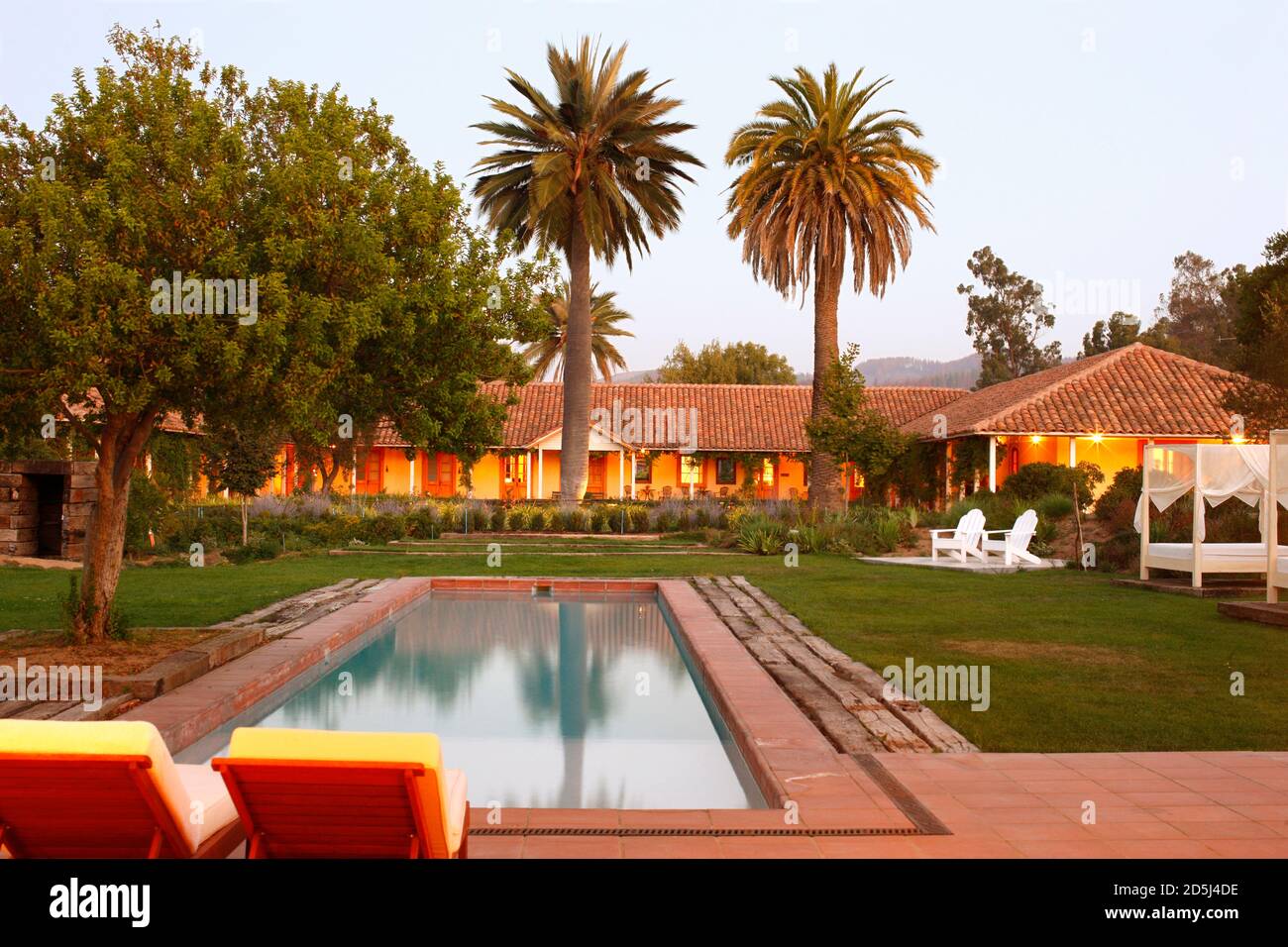 Chile hotel swimming pool hi-res stock photography and images - Alamy