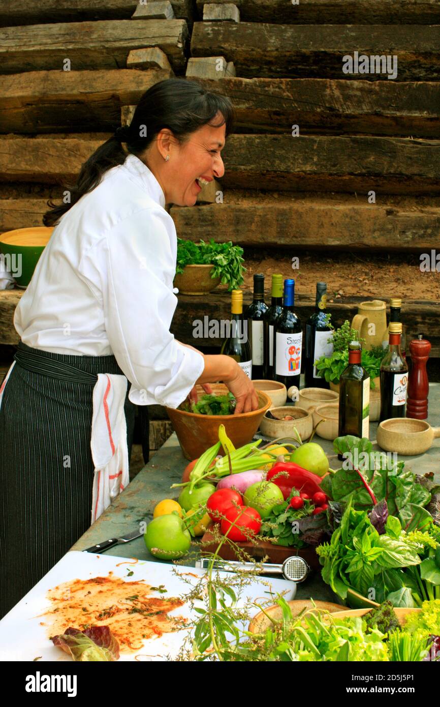 Latin american kitchen art hi-res stock photography and images - Alamy