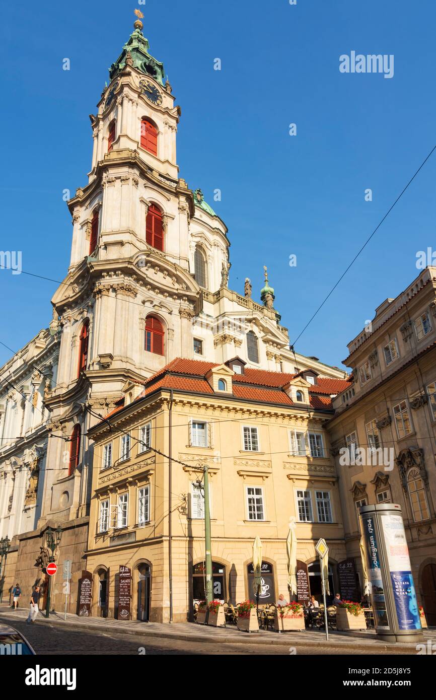 Praha: St. Nicholas Church (Kostel svateho Mikulase) in Mala Strana ...