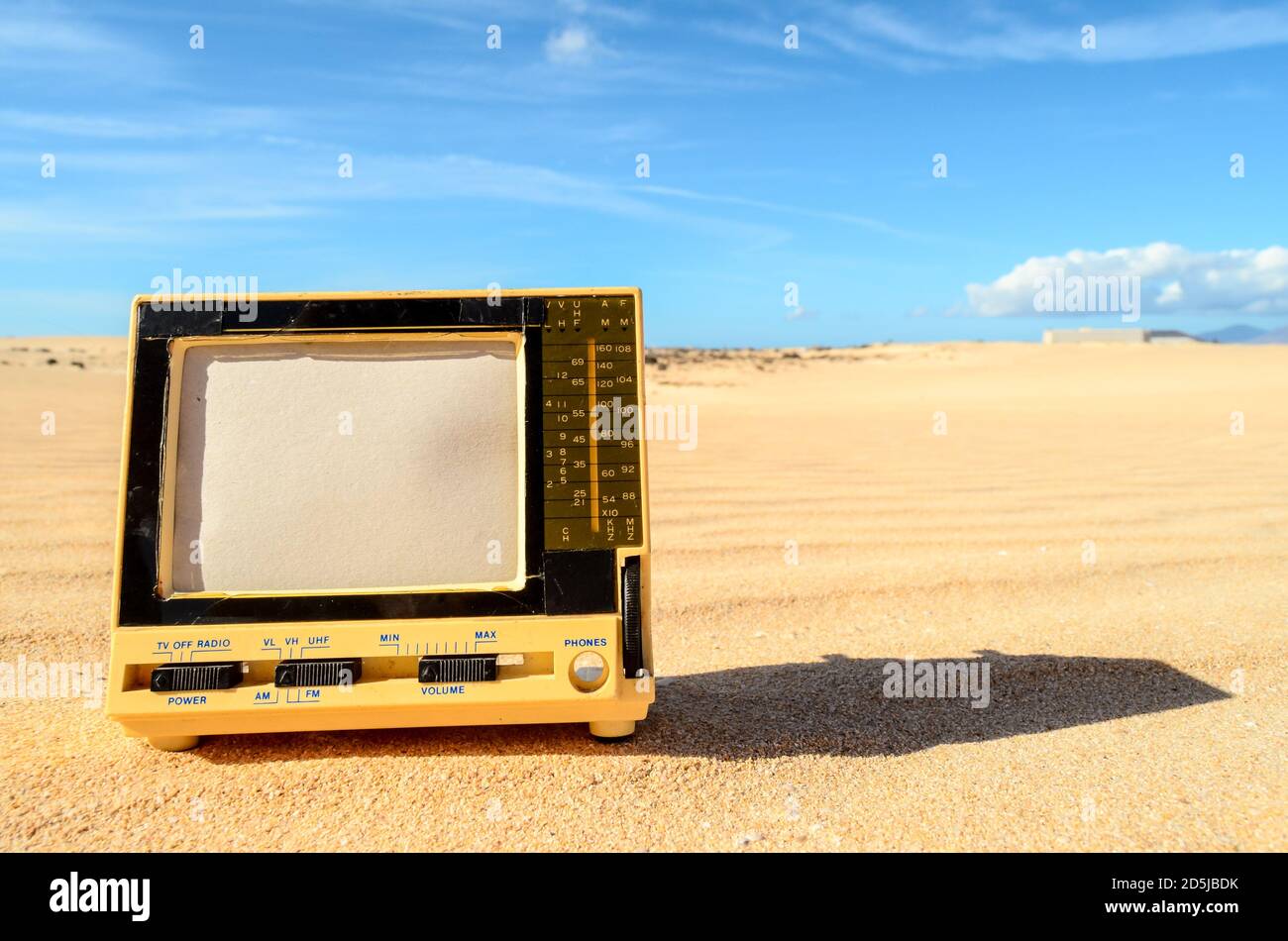 Object in the Dry Desert Stock Photo - Alamy