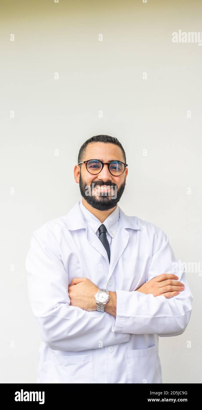 Bearded doctor hi-res stock photography and images - Alamy