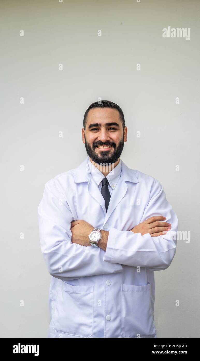 Bearded doctor hi-res stock photography and images - Alamy