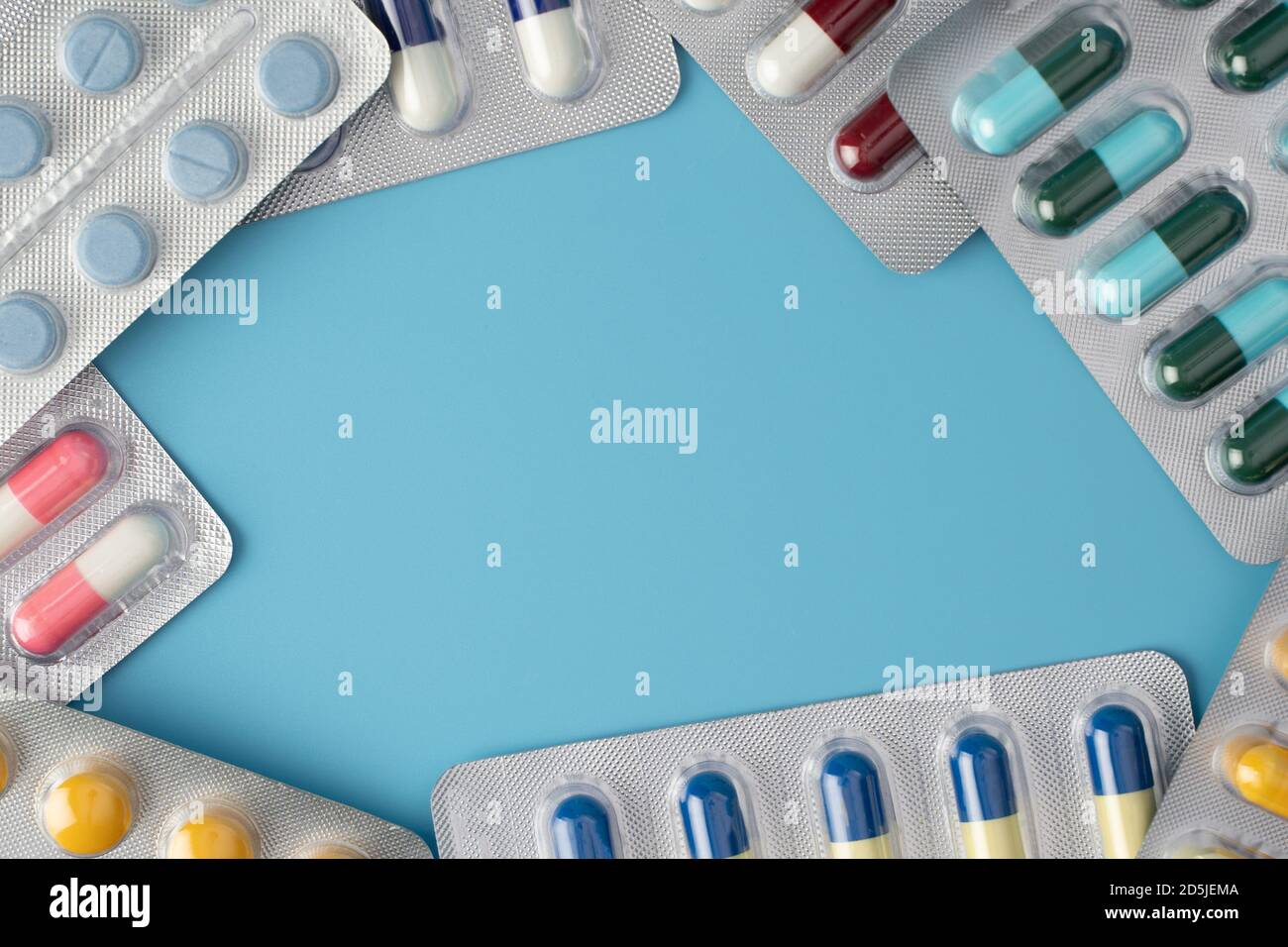 medical pills and tablets drug antibiotics capsule pills Pharmaceutical ...