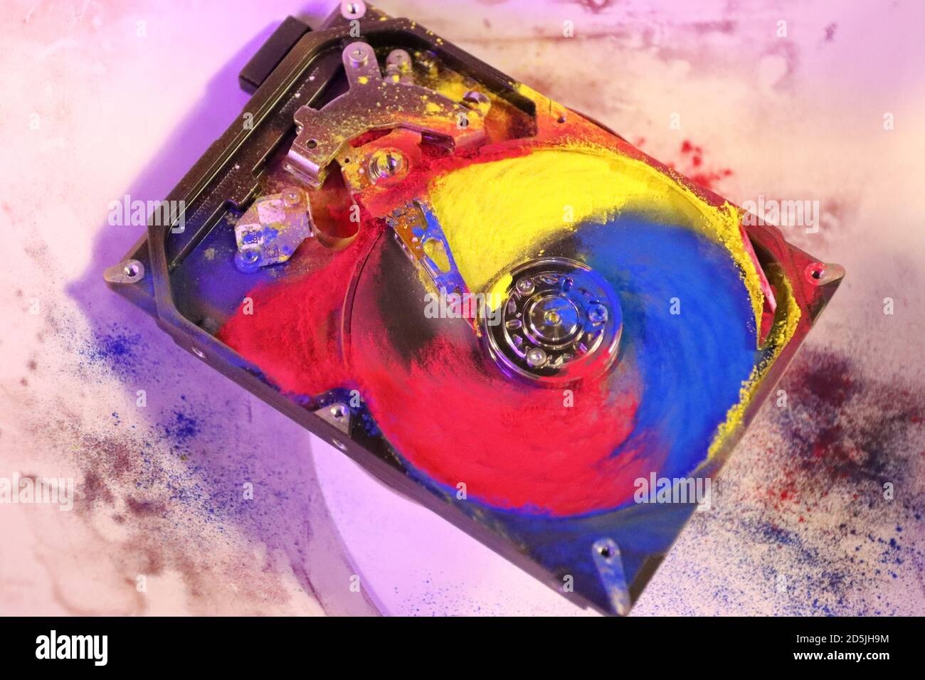 Spinning drive hi-res stock photography and images - Alamy