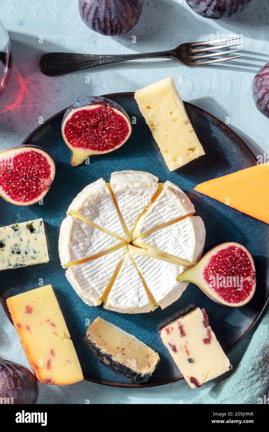 Overhead view cheese selection hi-res stock photography and images - Alamy