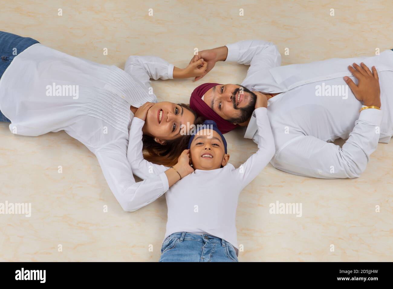 Sikh boy hi-res stock photography and images - Alamy