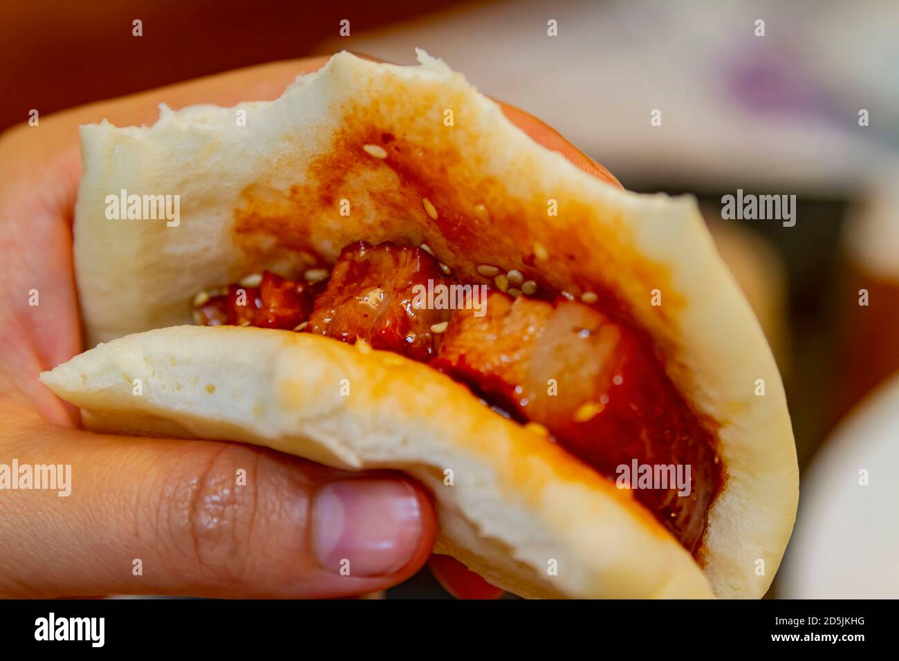 Close up shot of Dong Po Rou with bun at Taipei, Taiwan Stock Photo - Alamy