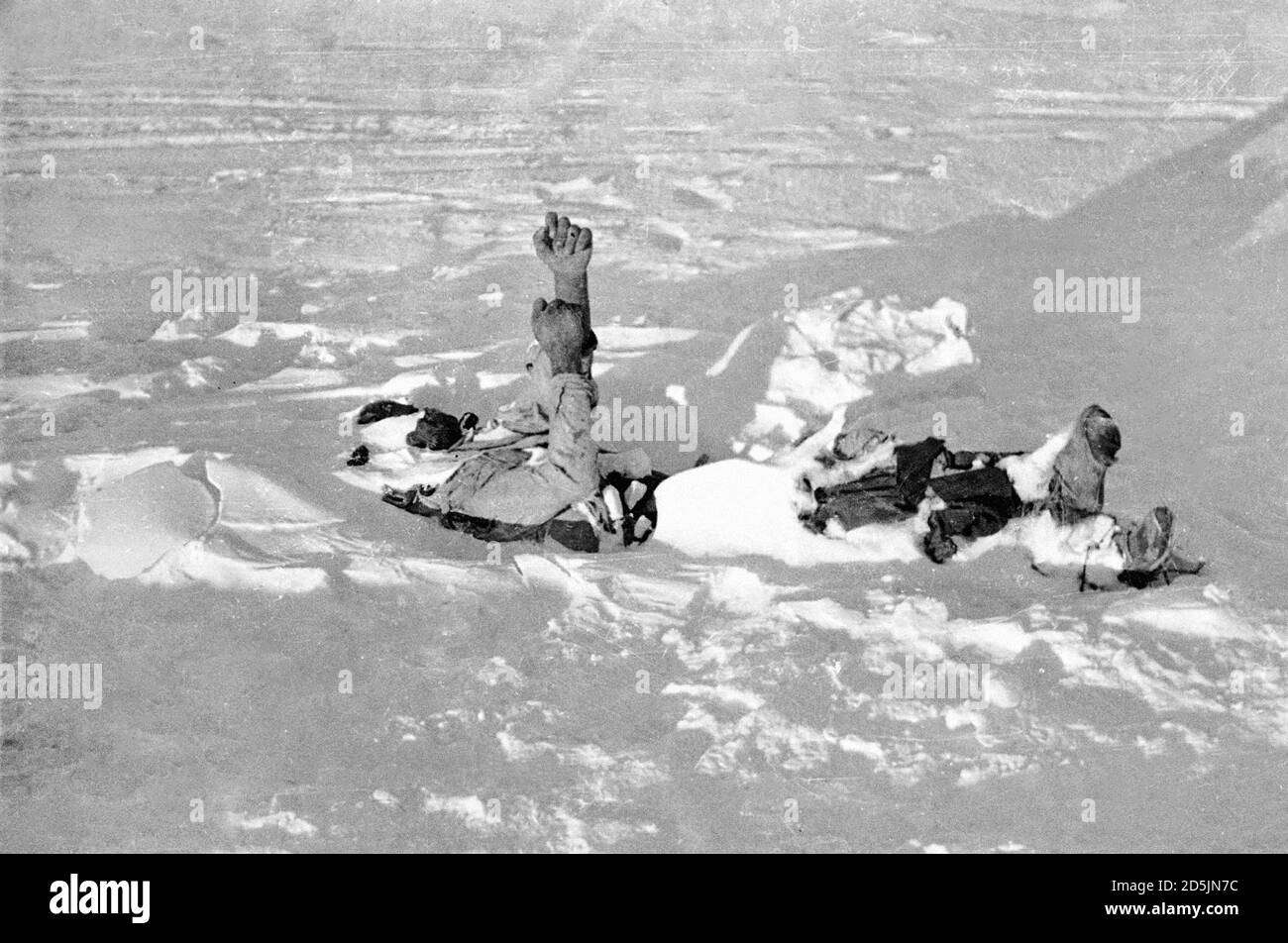 World War Ii Corpse High Resolution Stock Photography and Images - Alamy