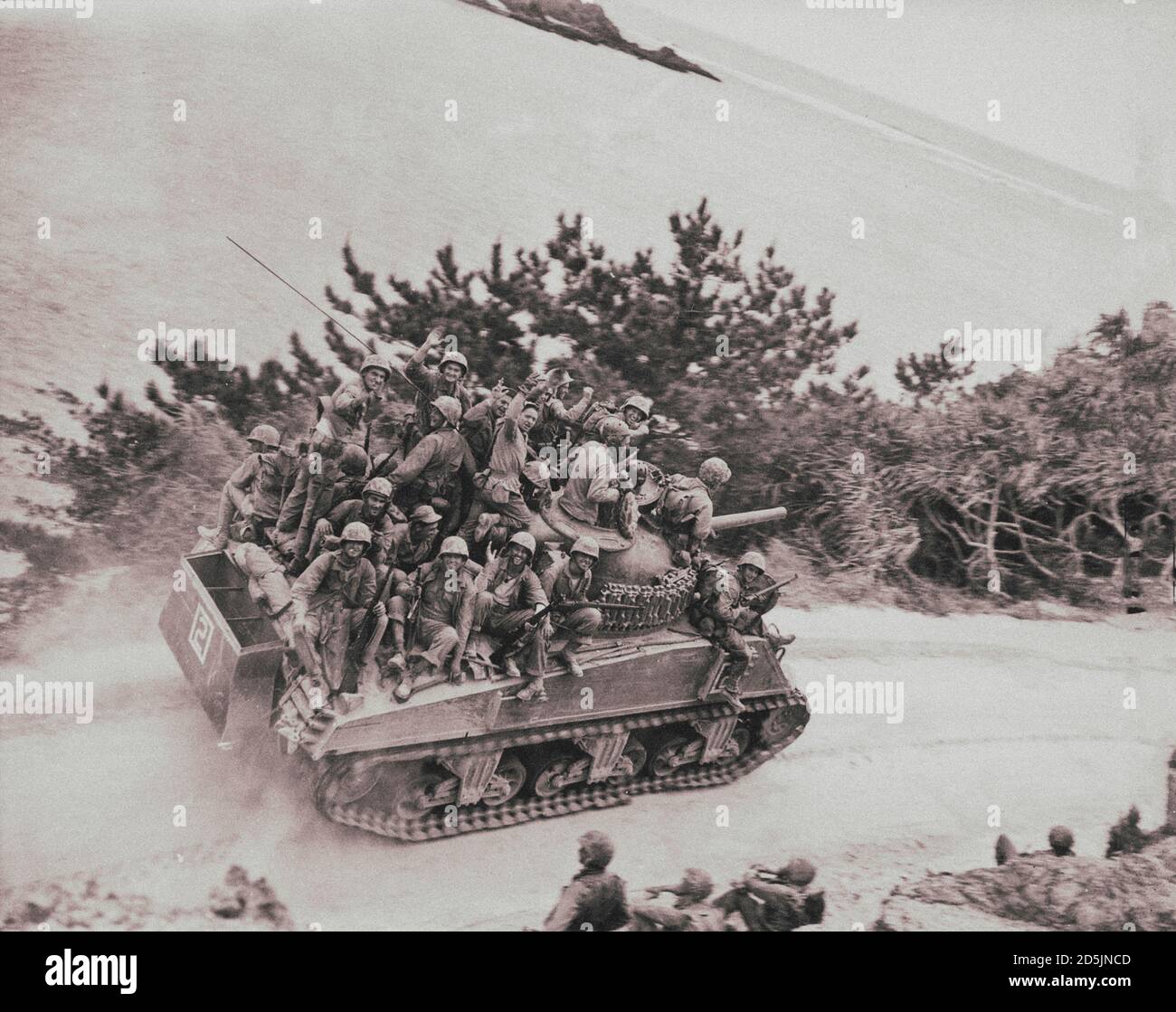 Ww2 Sherman Tank High Resolution Stock Photography and Images - Alamy