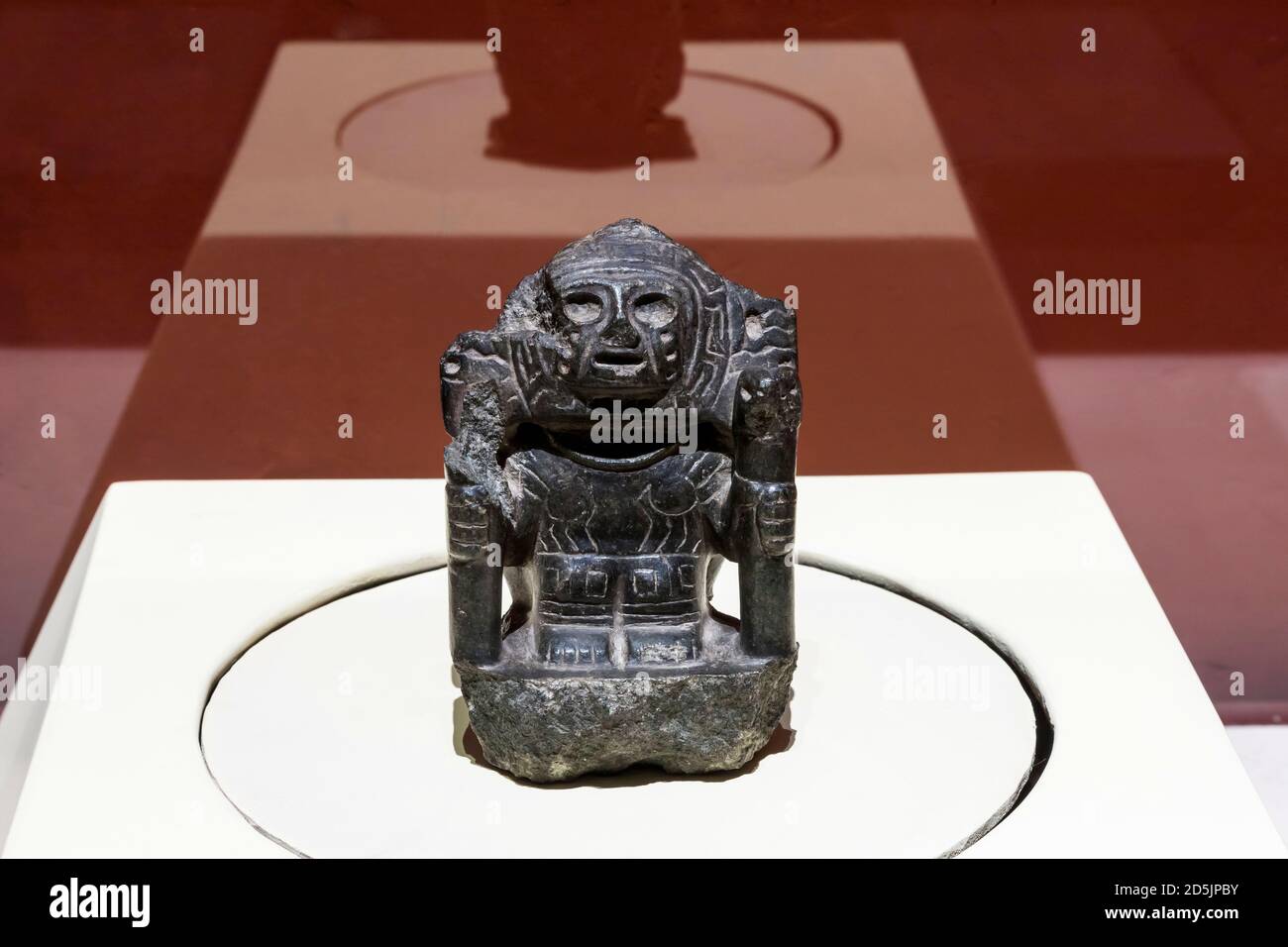 Stone figure of god, Pukara culture,Pre-Columbian, "National Museum of ...