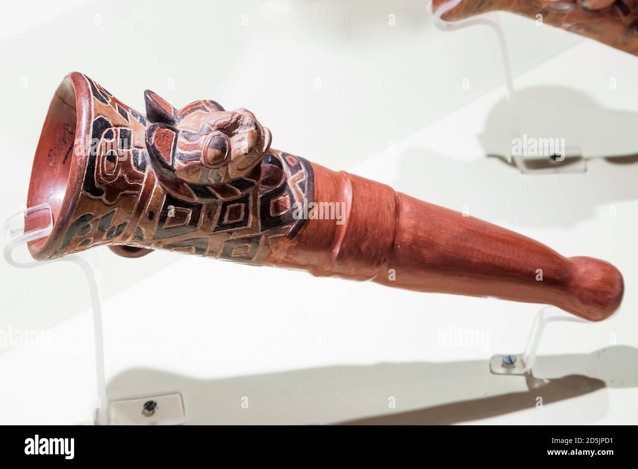 Ancient trumpet hi-res stock photography and images - Alamy