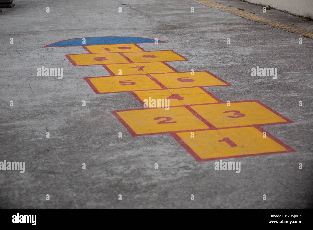 Old hopscotch game hi-res stock photography and images - Alamy